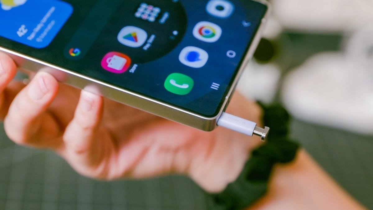 Samsung Smartphone Reviews What Makes Them a Top Choice in 2026 ...